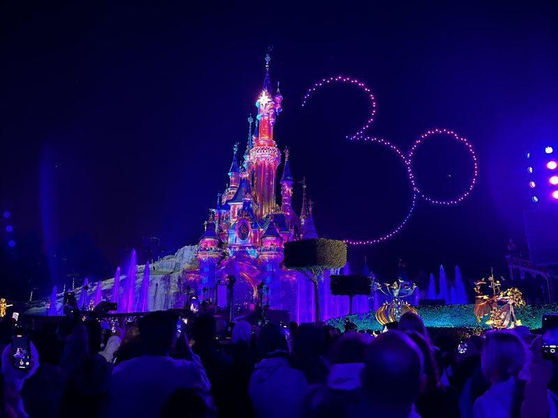 Visiting Disneyland Paris, The Finale